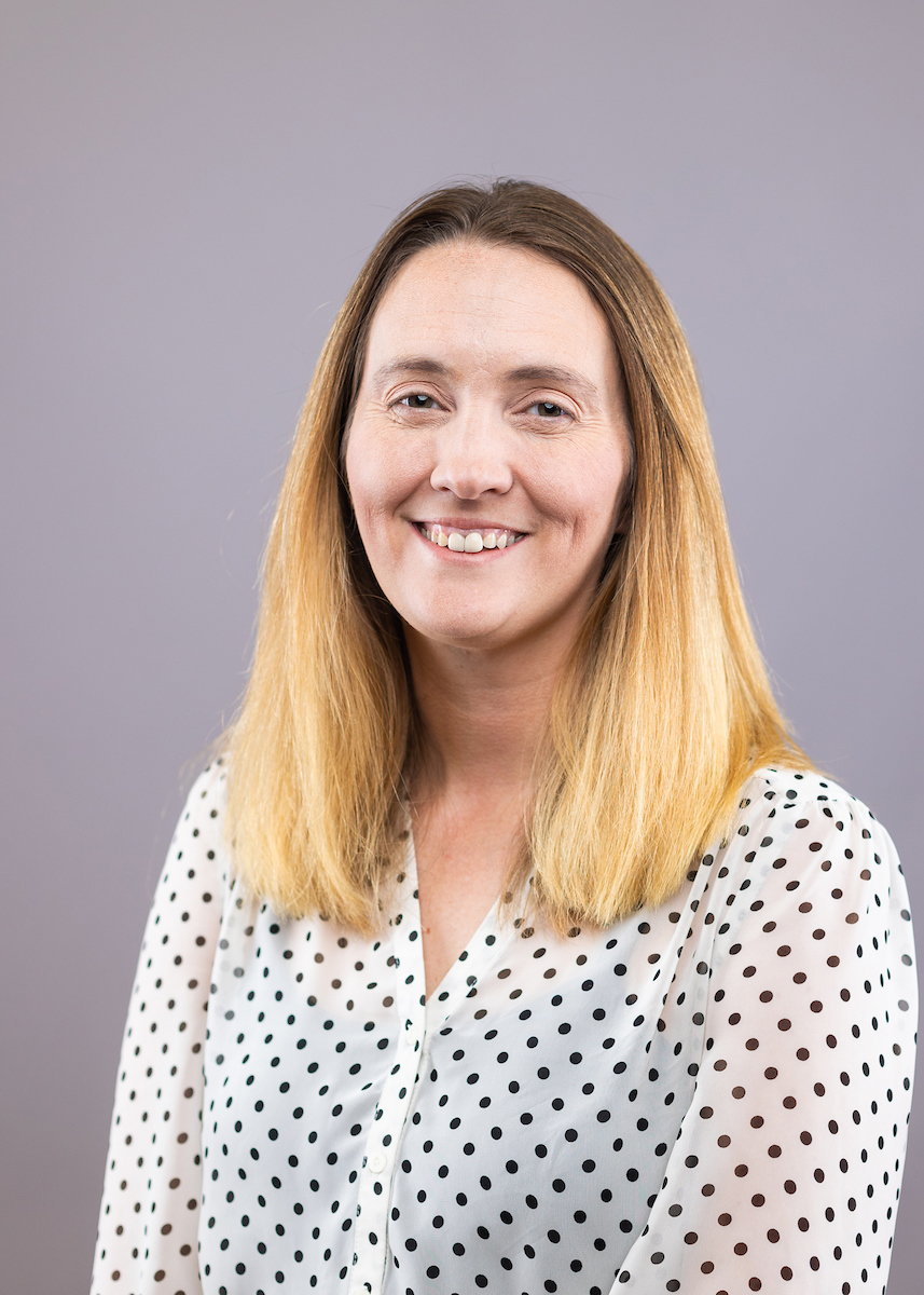 Linguistics Professor Jennifer Cramer Joins 2023-24 HERS Leadership ...